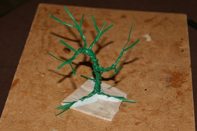 Cheap & Easy Way to Make Amazing Miniature Trees (How To)